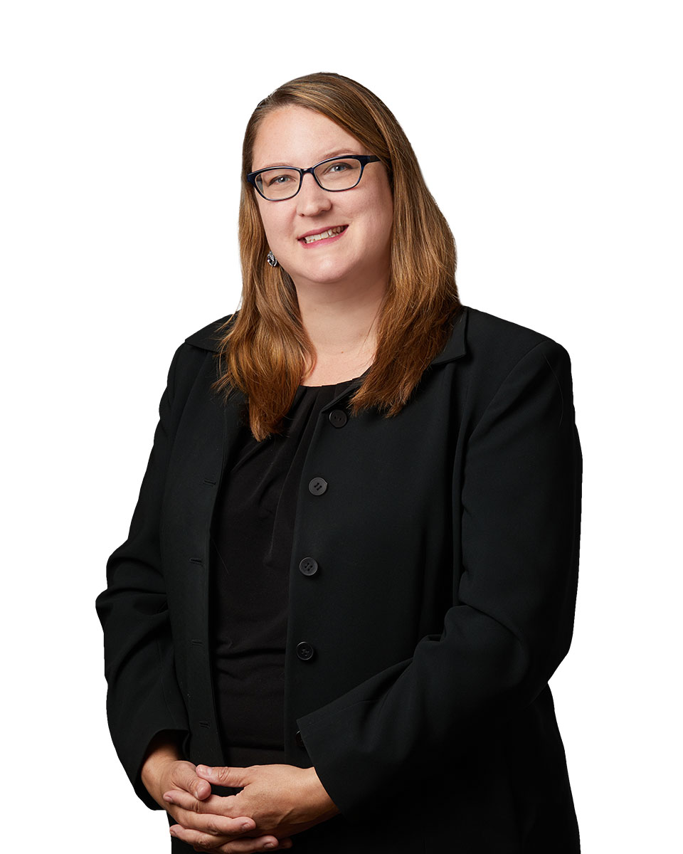 headshot-troy_0015_Petit, Holly_141 - Hart Wagner LLP